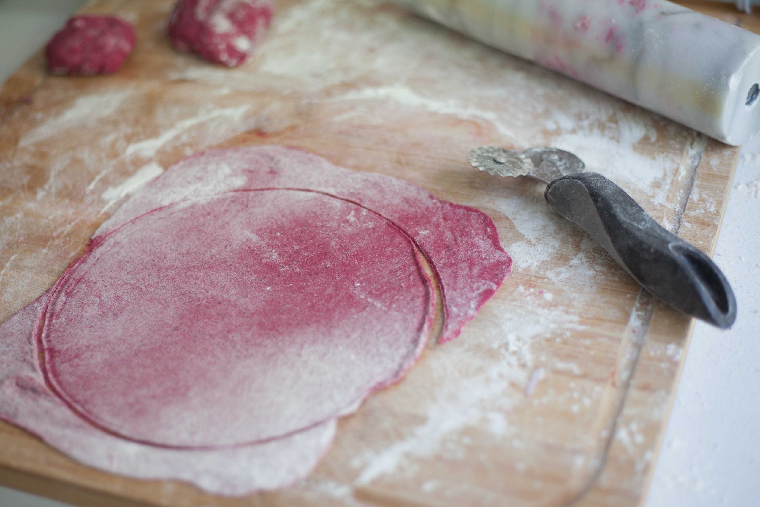 Easy Beet Tortillas [Vegan] - Melo & Mills